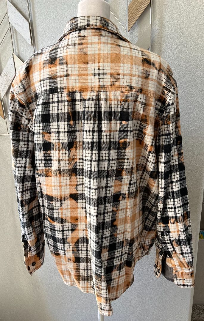 Recycled Threads - A Clothing & Craft Supplies Consignment Shop